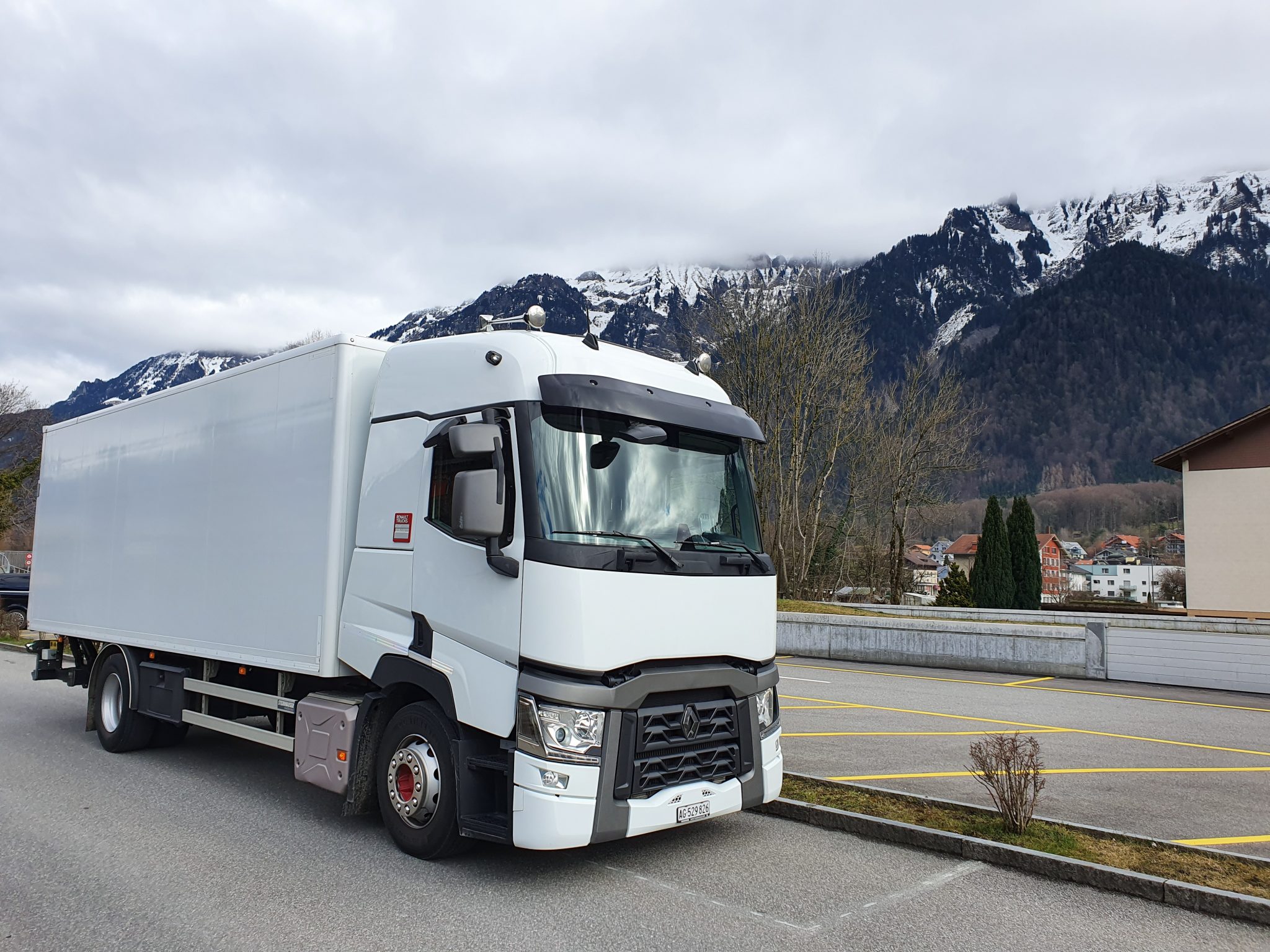 DLS Trans GmbH | Ihr Partner für LKW Transport